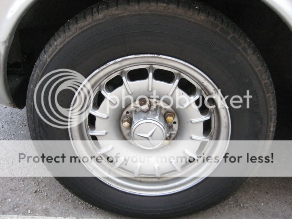 Mercedes mexican hat wheels with tyres - 5x112 | Retro Rides